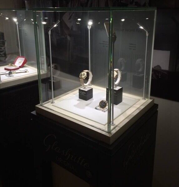 Jewelry Display Case Lighting